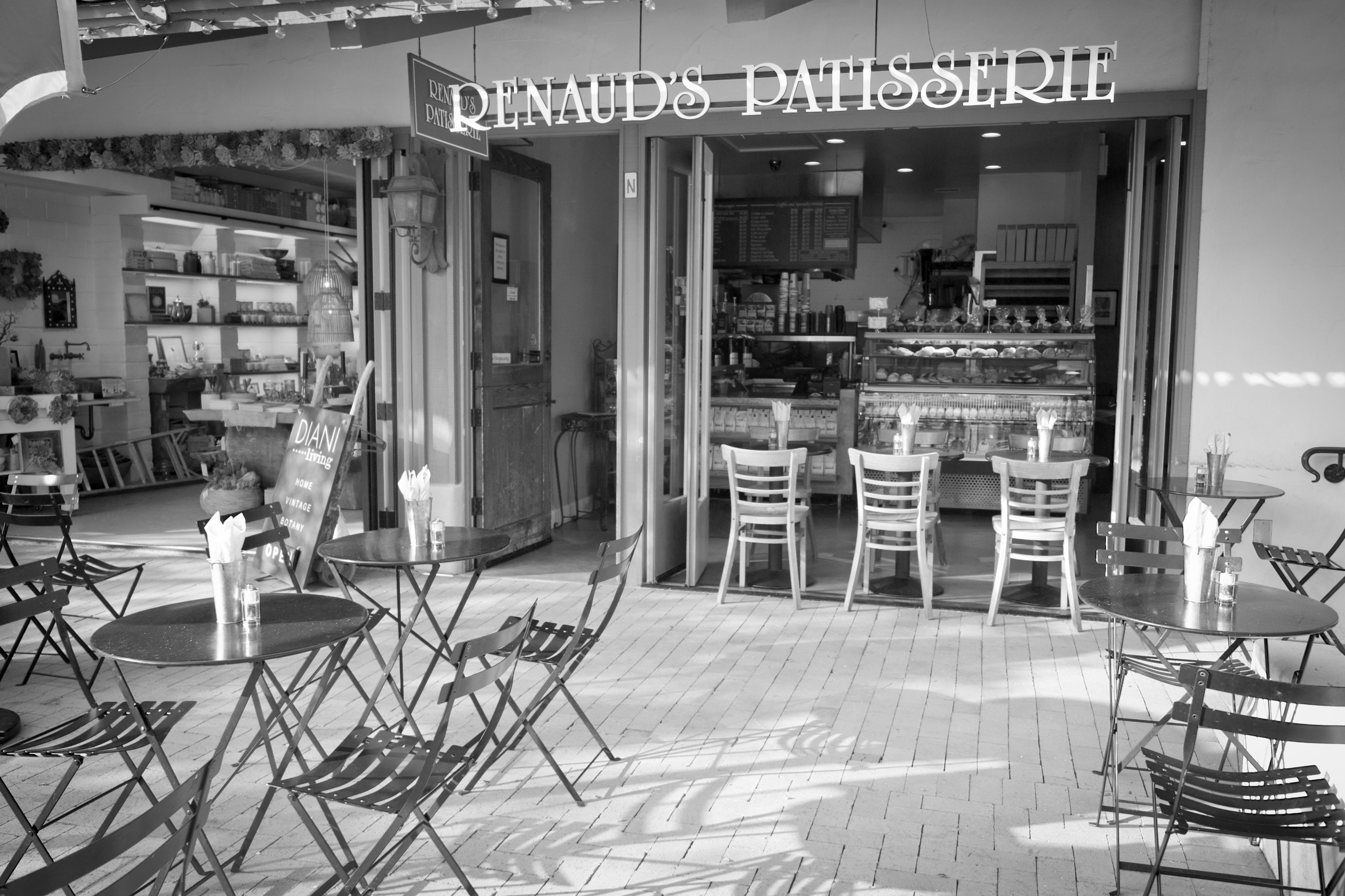 Store Pickup – Renaud's Patisserie